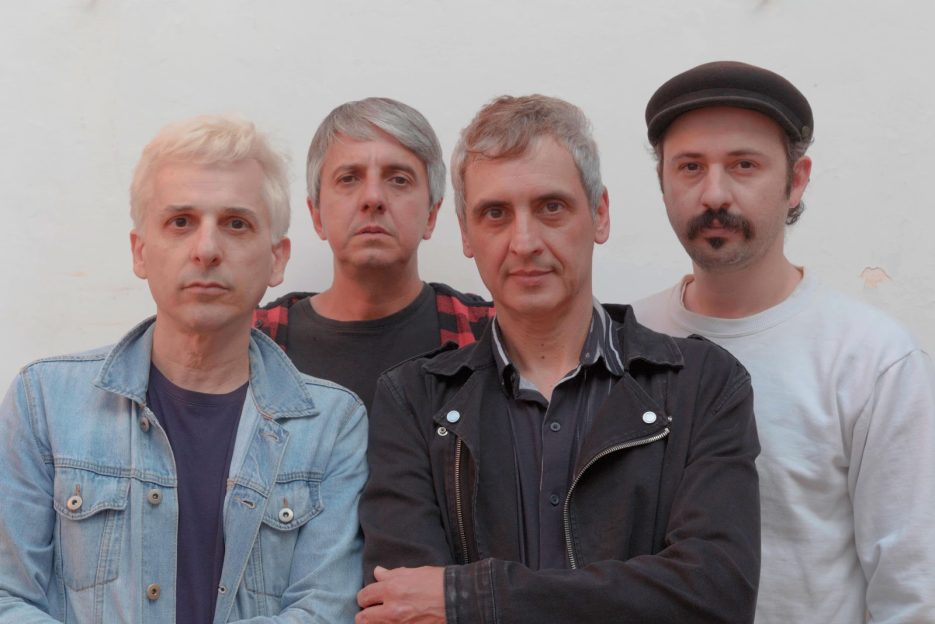 Banda referência no indie rock nacional repensa sua sonoridade ...