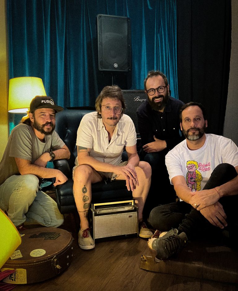 Daniel Furlan apresenta show “Tropical nada” no Rio de Janeiro ...