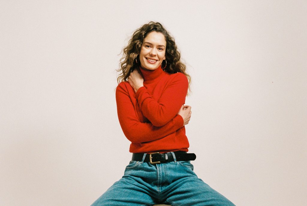 Anna of the North lança versão deluxe do novo álbum - Laboratório Pop