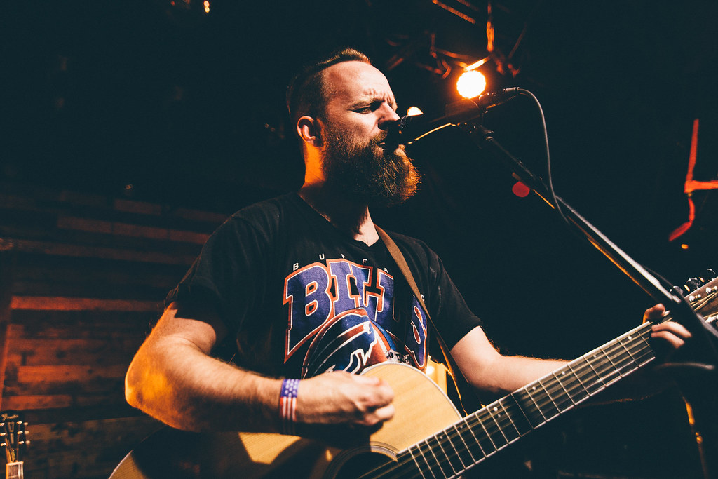 Aaron West And The Roaring Twenties anunciam seu novo álbum ...