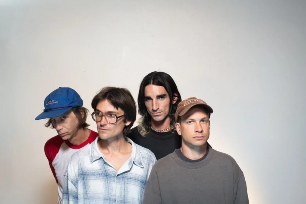 Banda Diiv anuncia seu novo álbum e lança single - Laboratório Pop