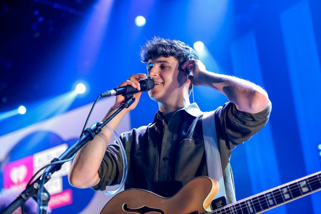 Vampire Weekend lança seu novo single e clipe, “Classical ...