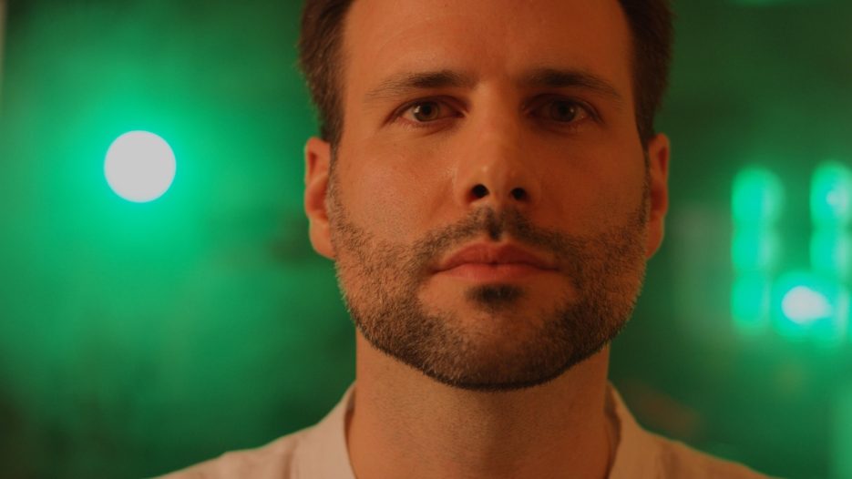 Dudu7 lança o seu primeiro álbum, "Certeza absoluta" - Laboratório Pop